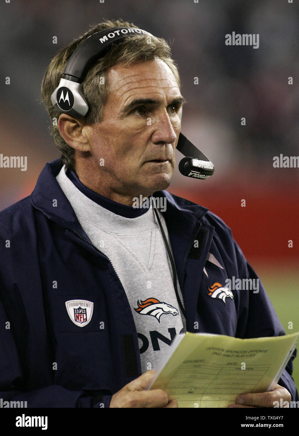 Mike shanahan coach denver broncos hi-res stock photography and images ...