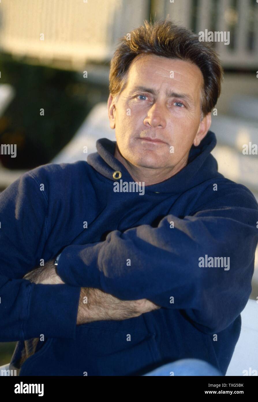 American actor martin sheen hi-res stock photography and images - Alamy