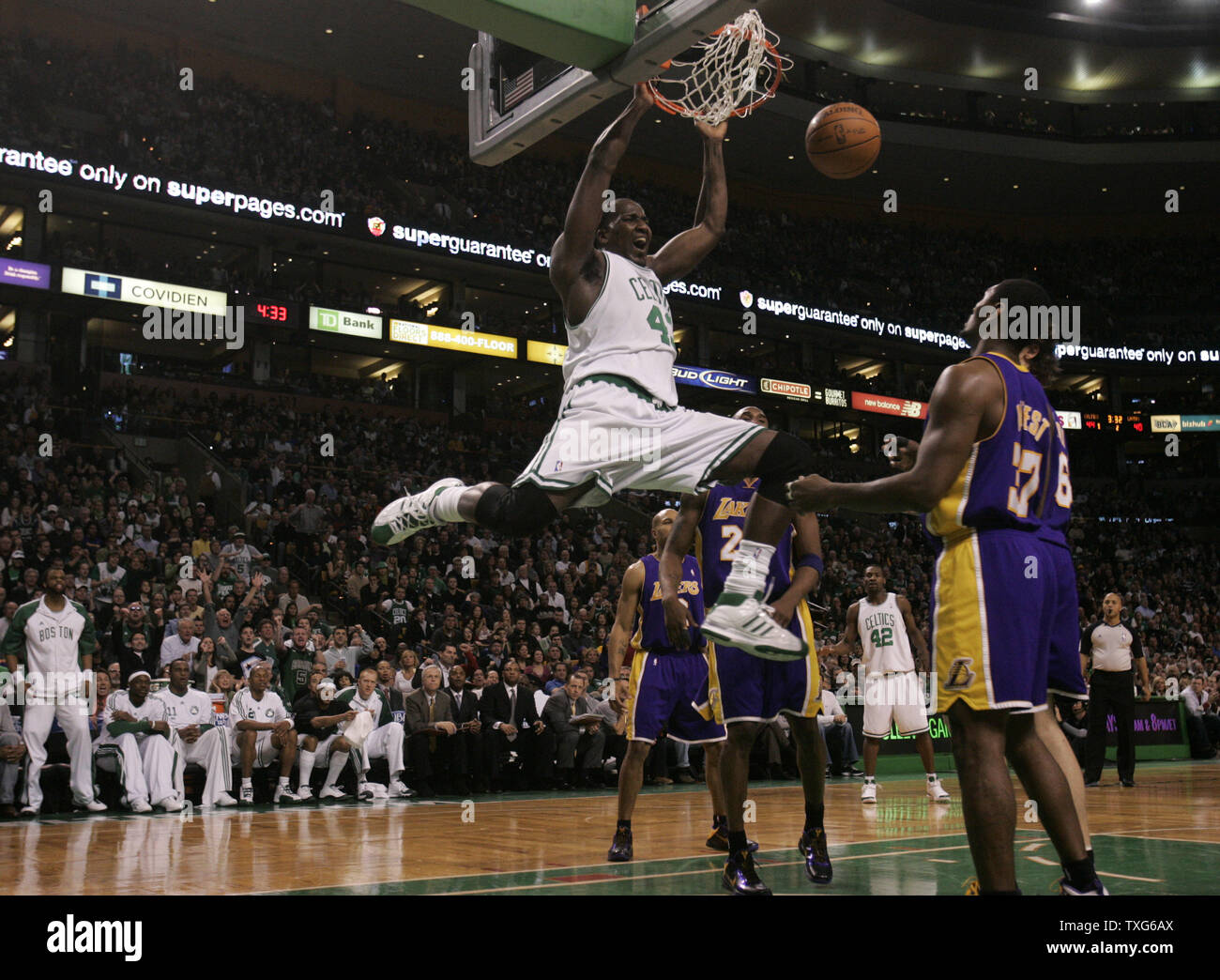 Kendrick perkins boston celtics hi-res stock photography and images - Alamy