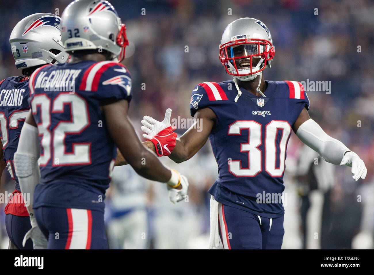 Jason mccourty and devin mccourty hi-res stock photography and images ...