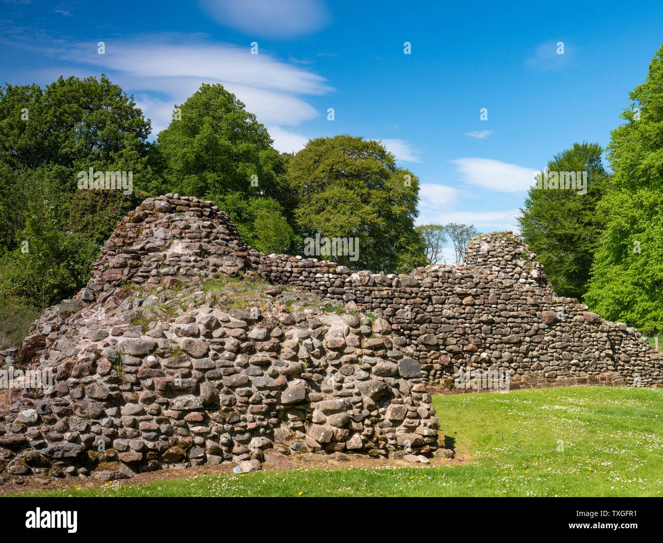 Lochmaben castle hi-res stock photography and images - Alamy