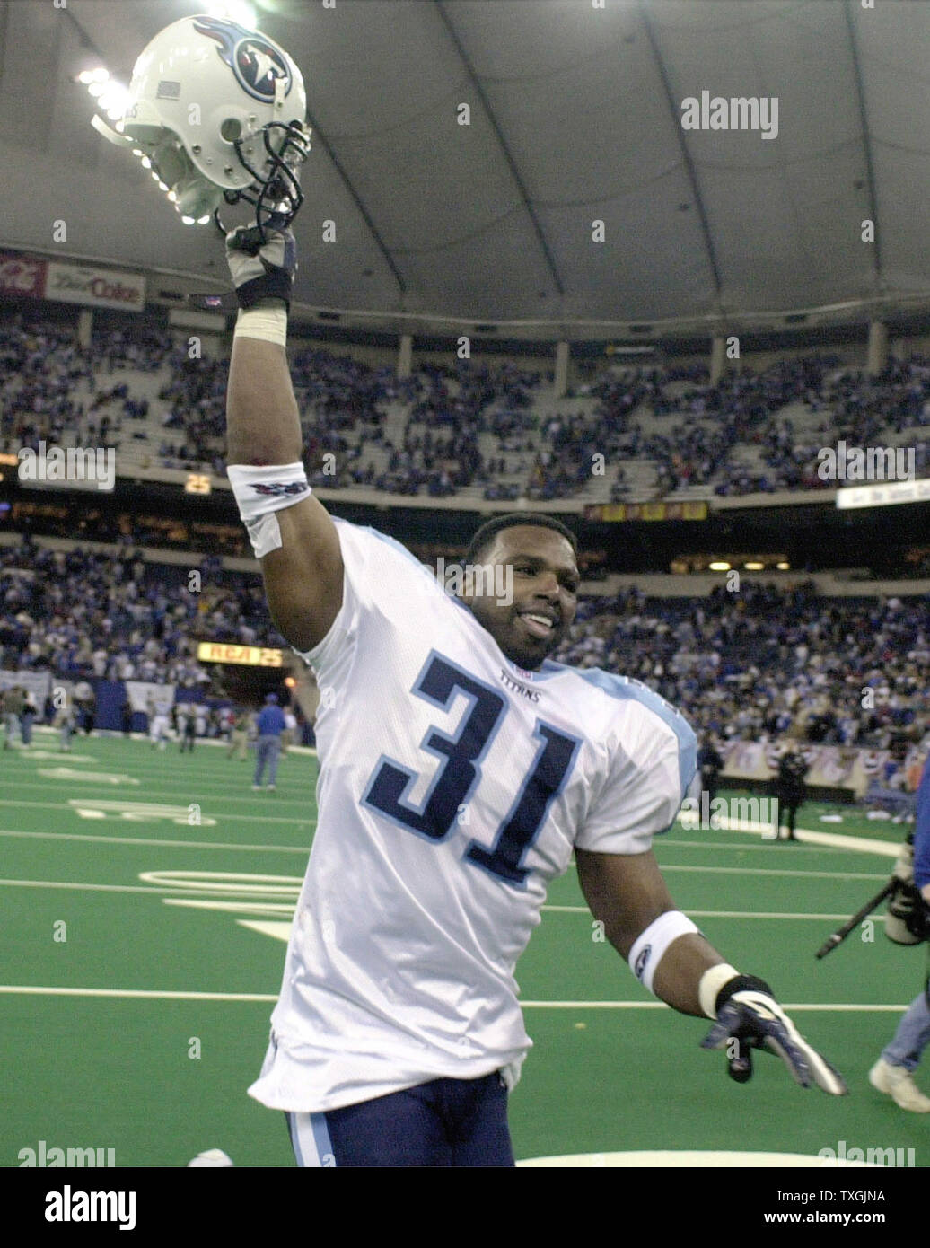 Marcus robertson hi-res stock photography and images - Alamy