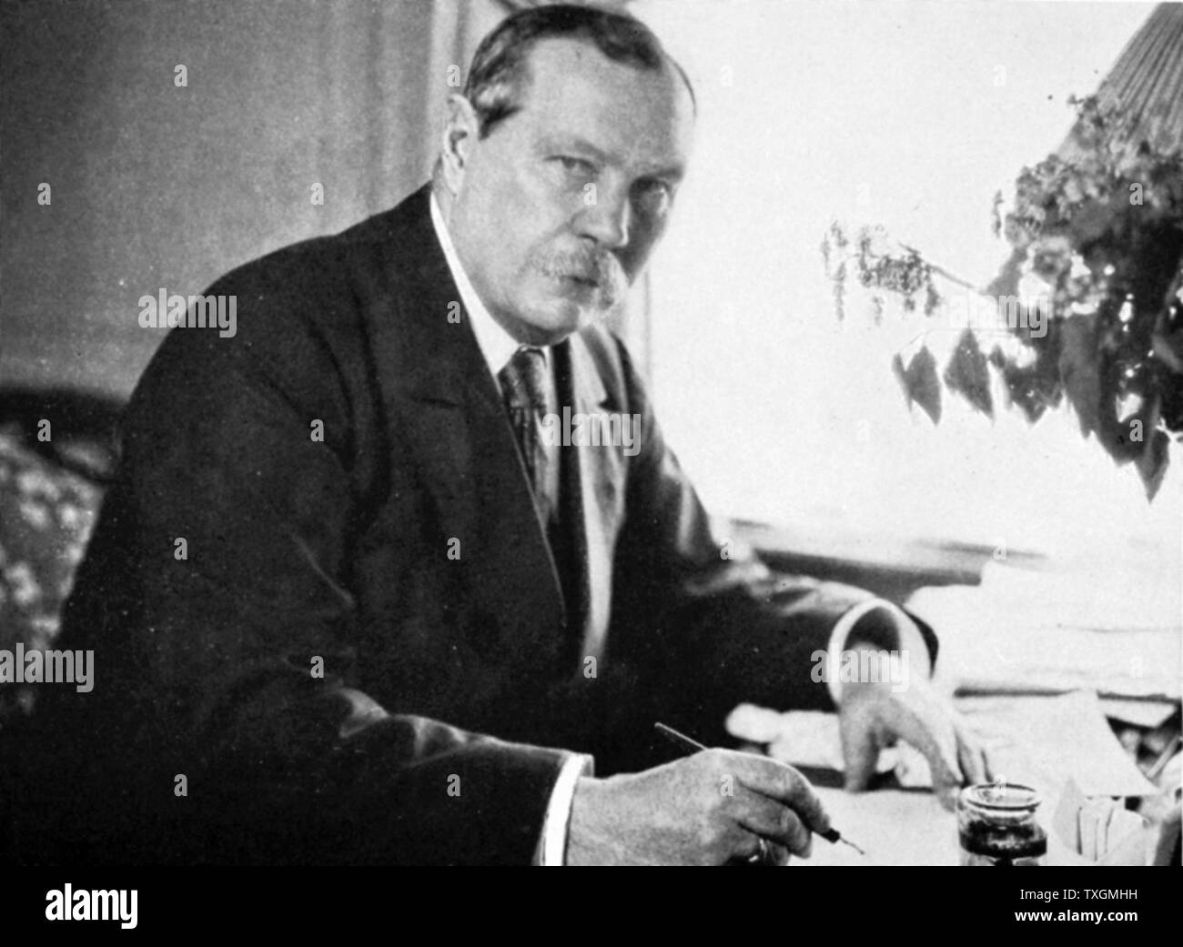 Arthur Conan Doyle (1859-1930), creator of the famous fictional ...