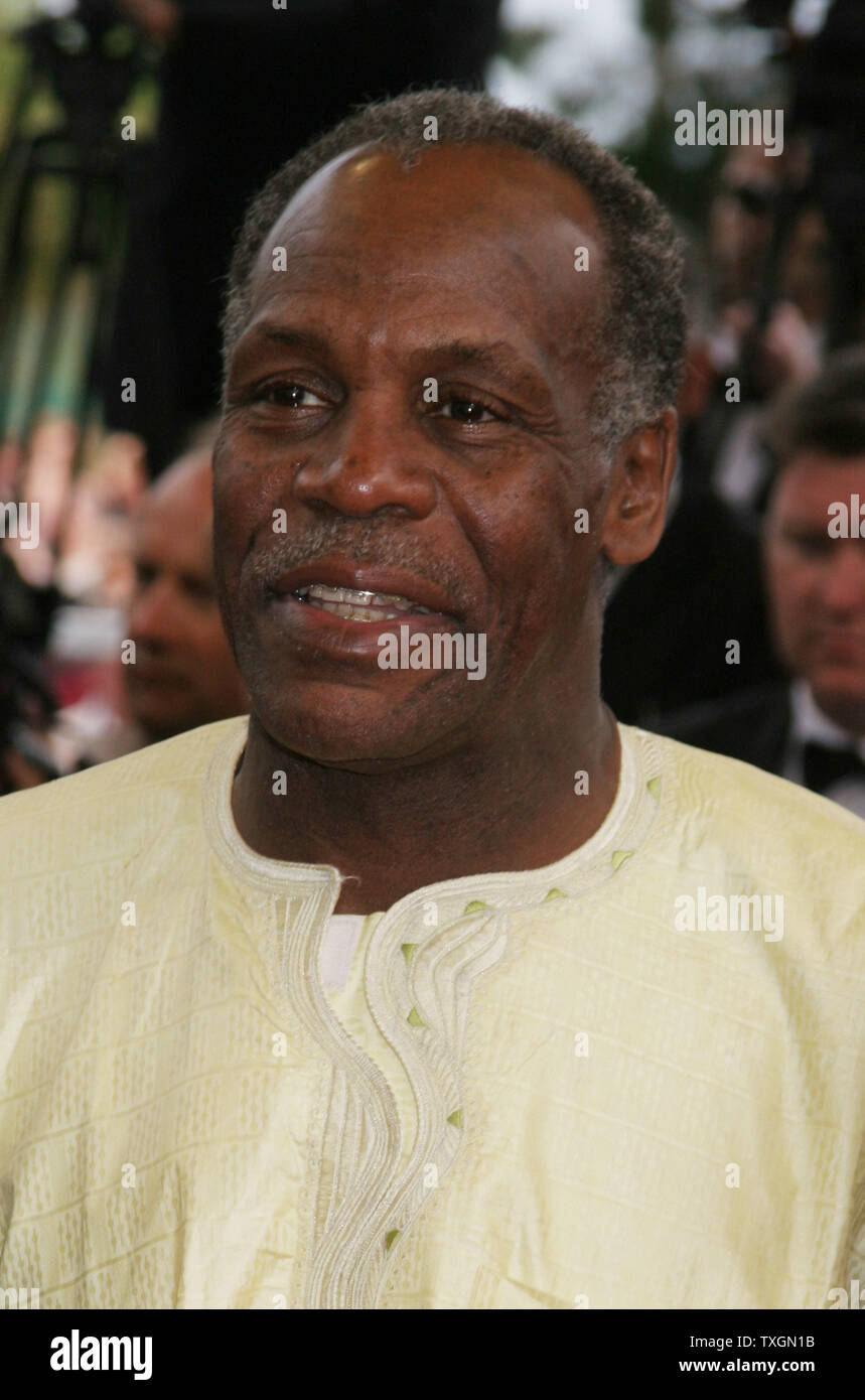 Actor Danny Glover arrives on the red carpet for a screening of the ...