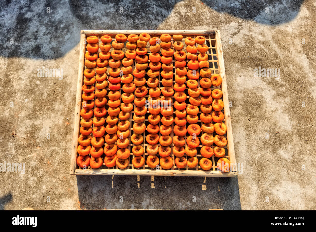 Sunning architecture hi-res stock photography and images - Alamy