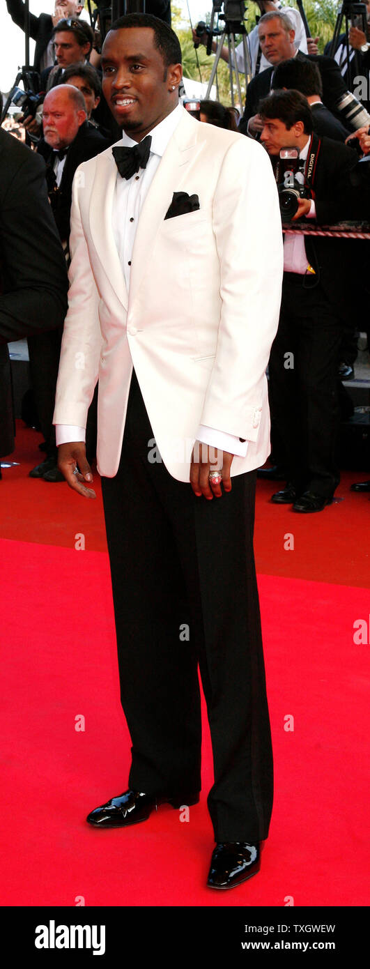 Rapper Sean Diddy Combs arrives on the red carpet before the world ...