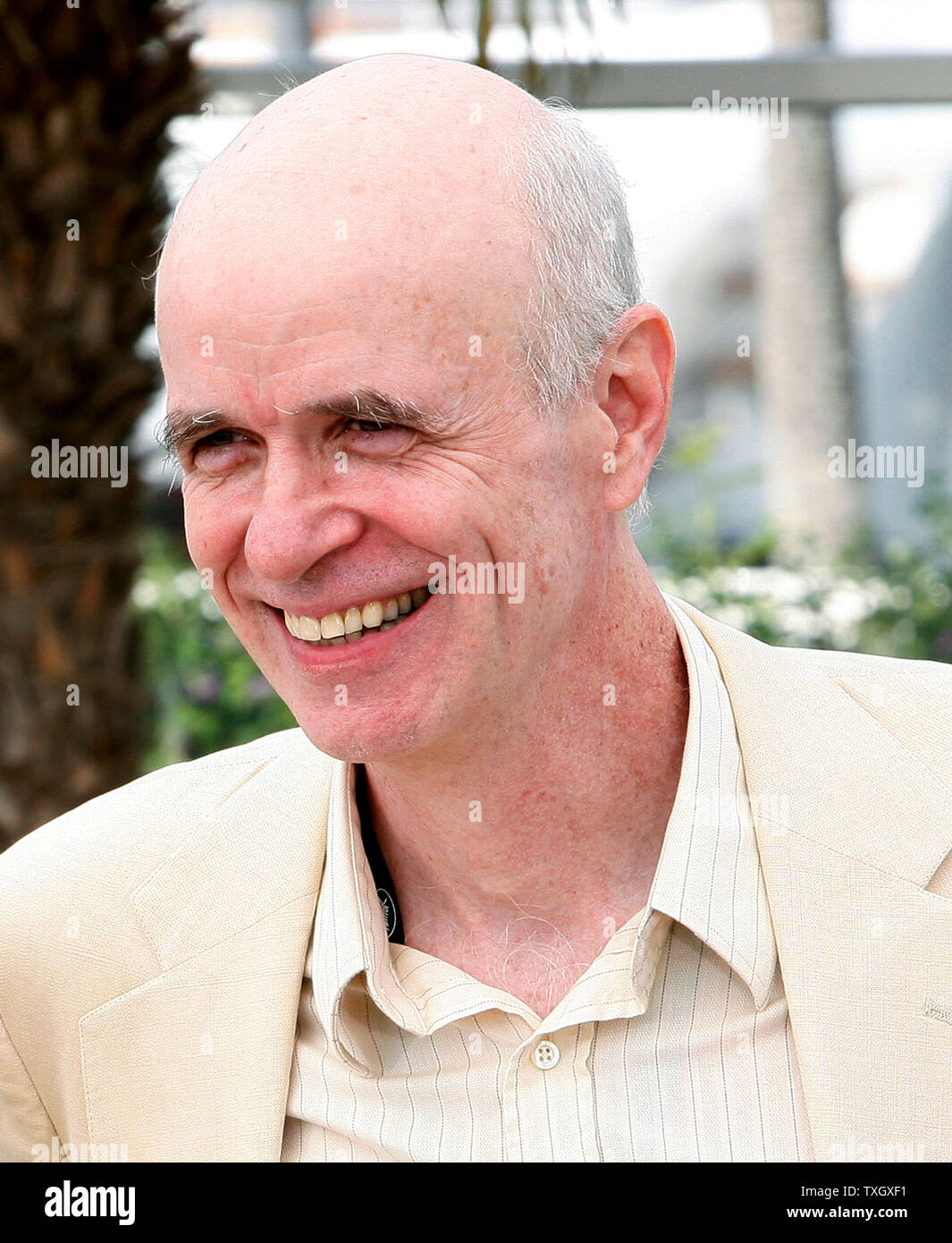 Actor Tom Noonan arrives at a photocall for the film "Synecdoche, New ...