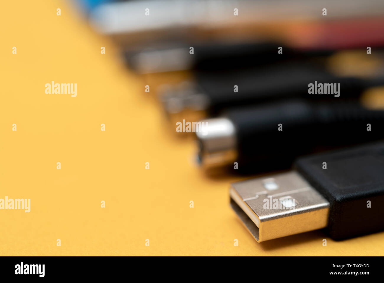 All types of wires hi-res stock photography and images - Alamy