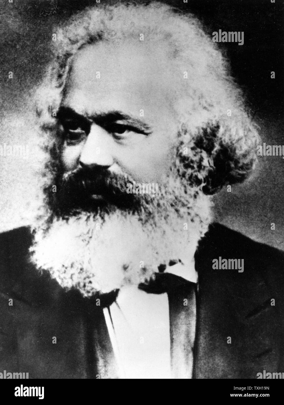 Photograph of karl marx Black and White Stock Photos & Images - Alamy