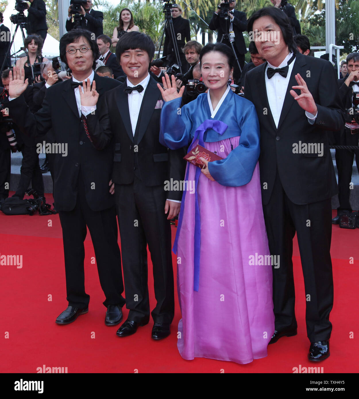(From L to R) Lee Joondong, Lee David, Yun Junghee and Lee Changdong ...