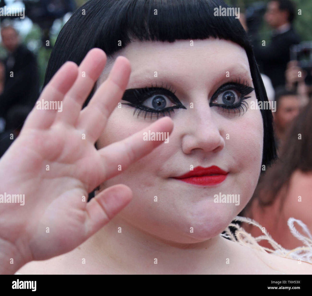 Beth Ditto, lead singer of the group "The Gossip", arrives on the red ...
