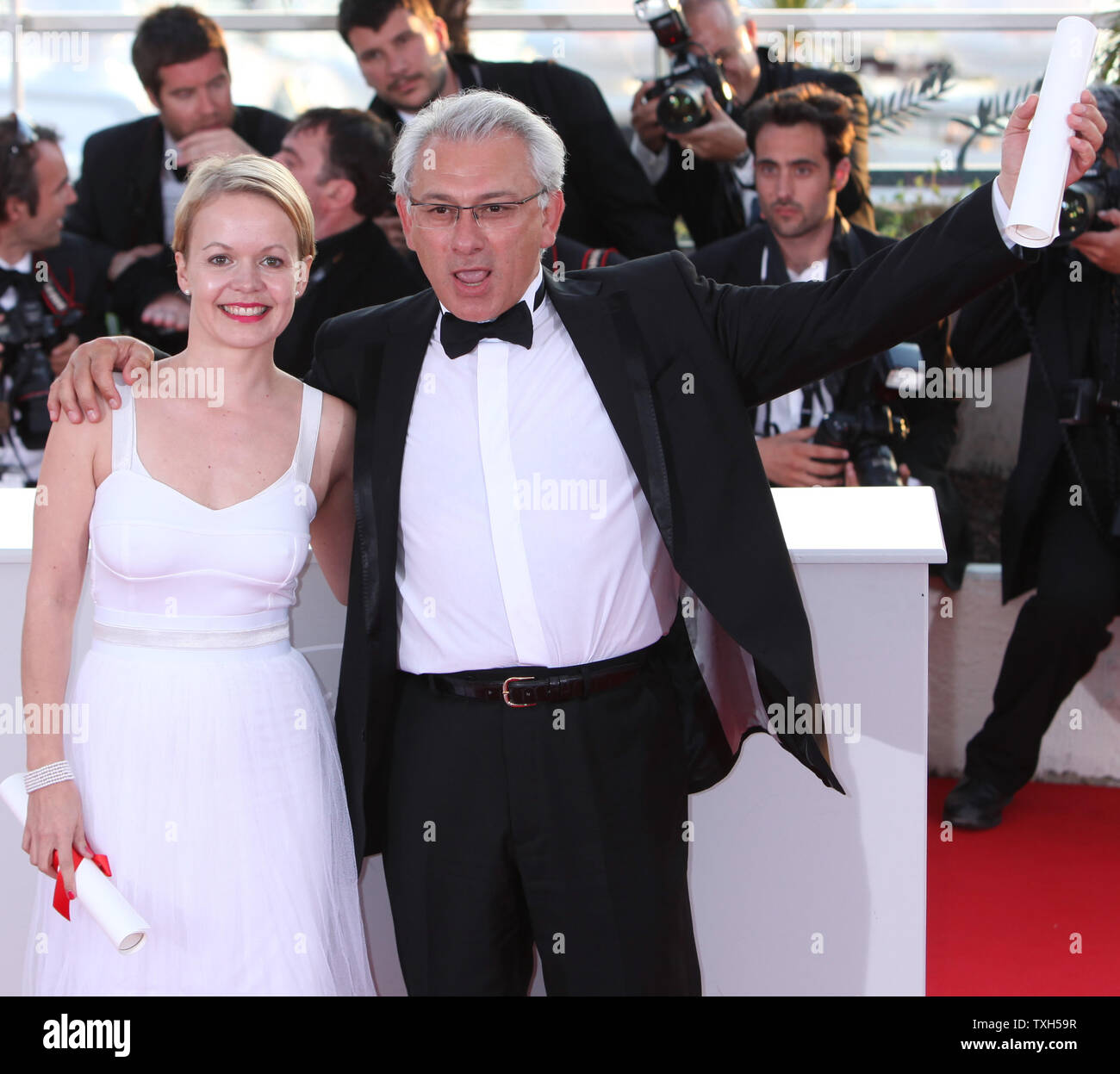 Frida Kempff (L), winner of the Short Film Jury Prize for the film ...