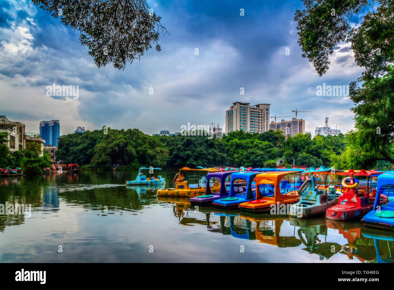 Liwan hi-res stock photography and images - Alamy