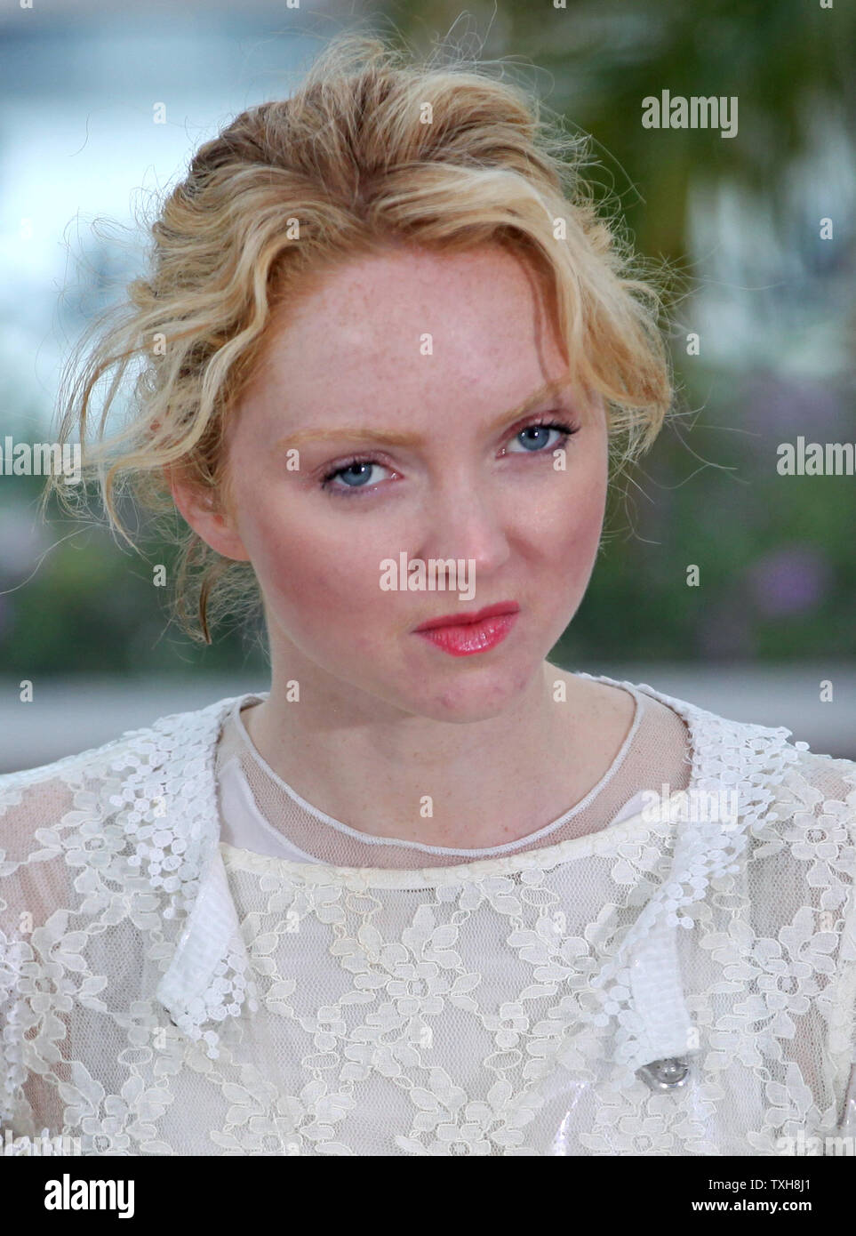 Lily cole child hi-res stock photography and images - Alamy