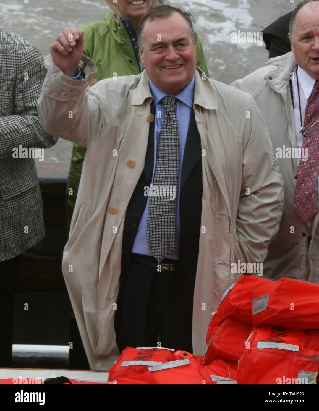 John prescott punch hi-res stock photography and images - Alamy