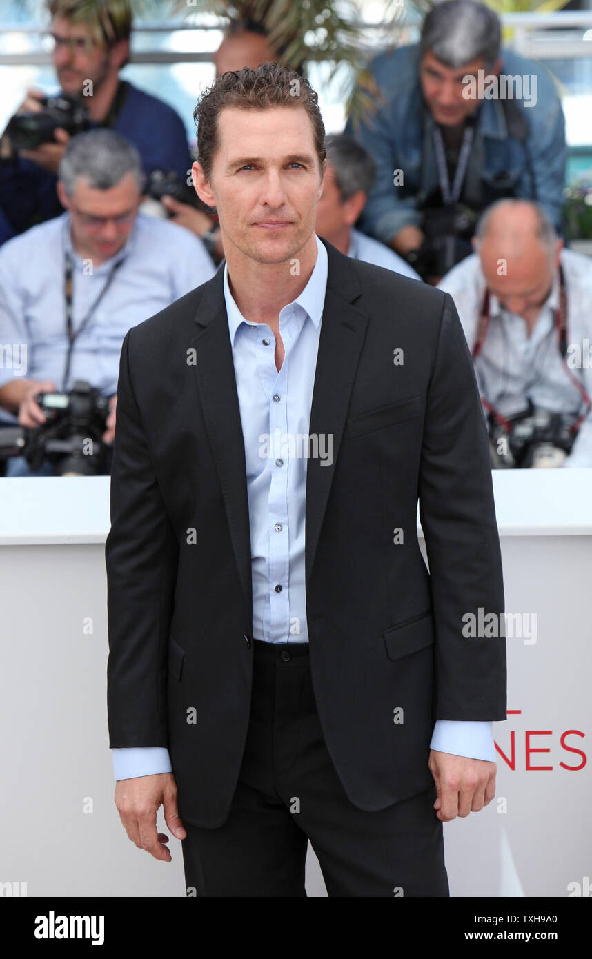 Matthew McConaughey arrives at a photocall for the film "The Paperboy ...