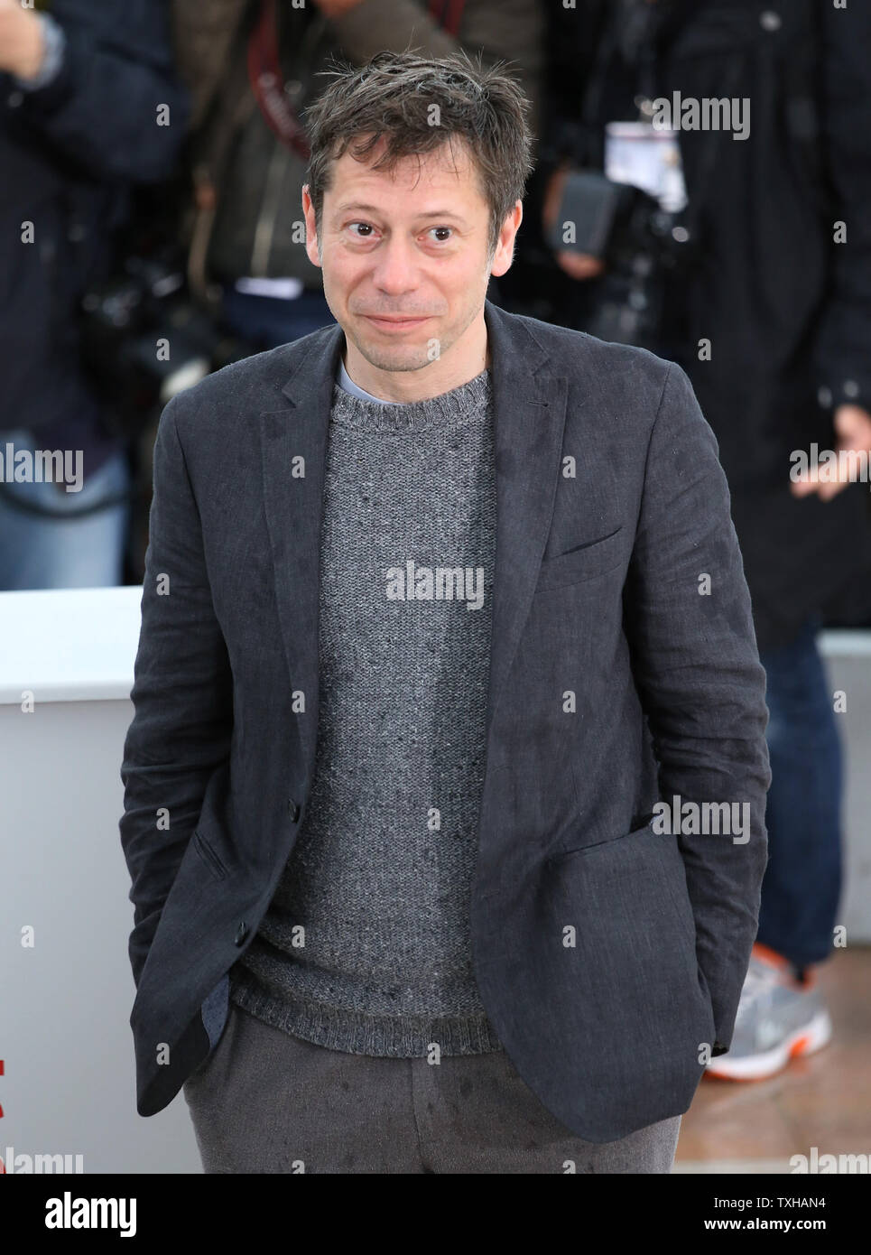 Mathieu Amalric arrives at a photo call for the film "Jimmy P ...