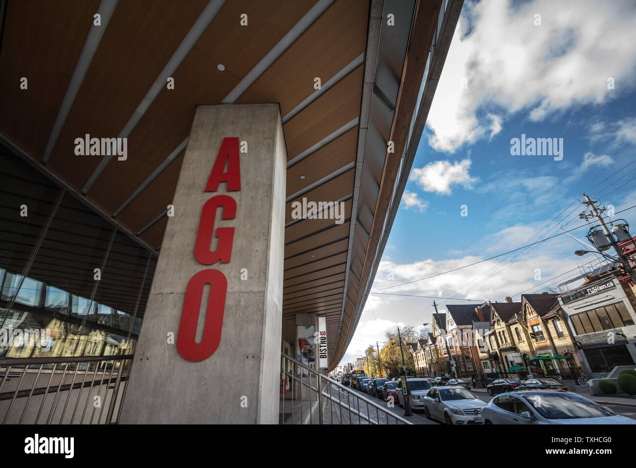 TORONTO, CANADA - NOVEMBER 14, 2018: Art Gallery of Ontario entrance ...