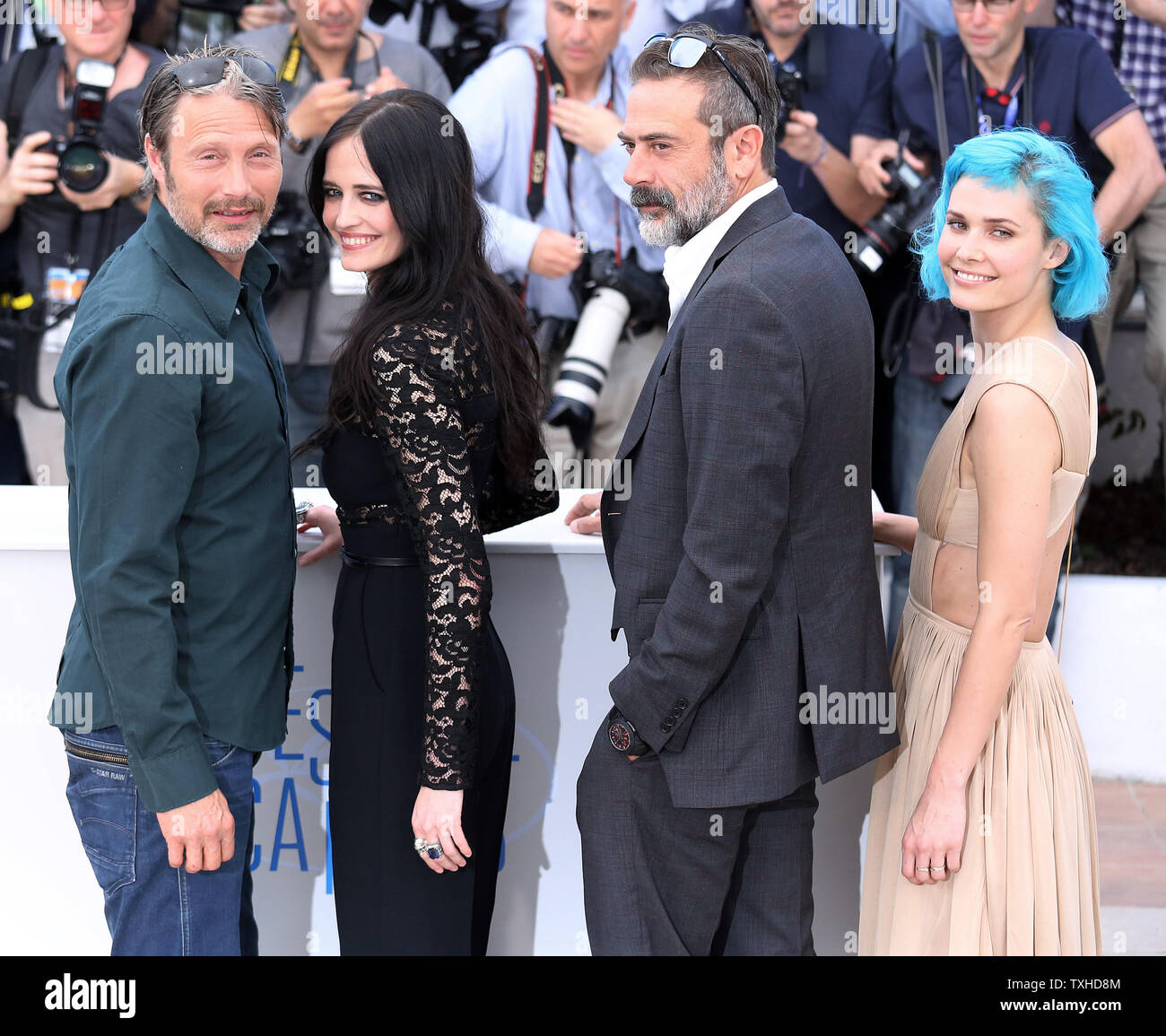 (From L to R) Mads Mikkelsen, Eva Green, Jeffrey Dean Morgan and Nanna ...