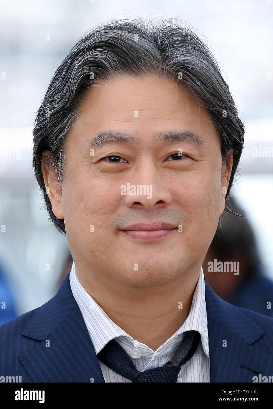 Park Chan-wook arrives at a photocall for the film "Mademoiselle ...
