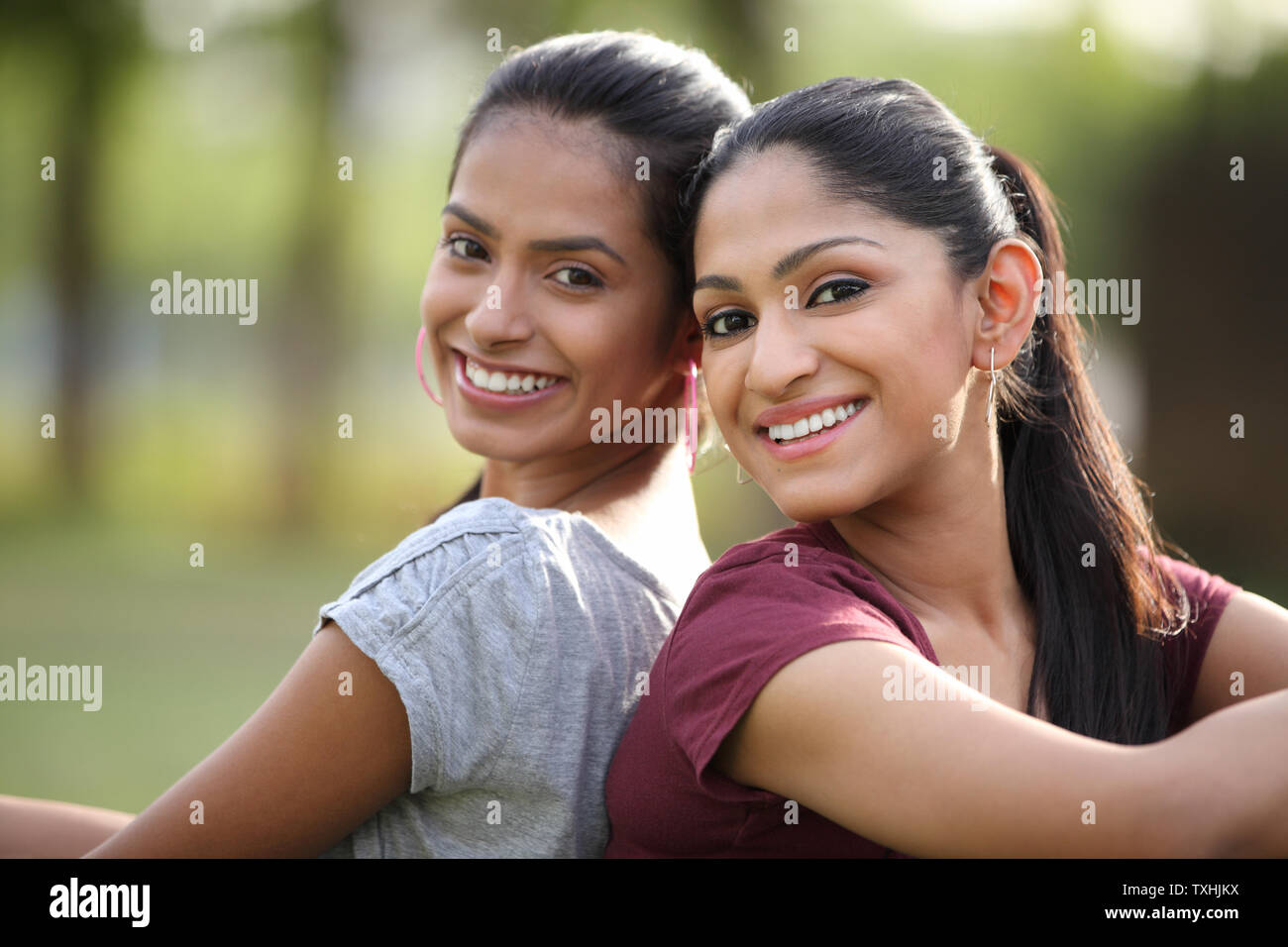 Portrait of two friends smiling Stock Photo - Alamy