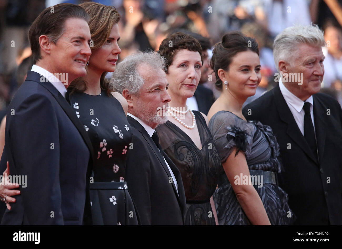 (From L to R) Kyle MacLachlan, Desiree Gruber, guest, Sabrina ...