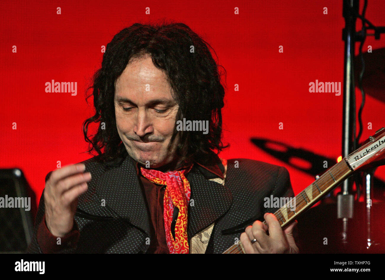 Mike Campbell of Tom Petty and the Heartbreakers performs in concert at ...