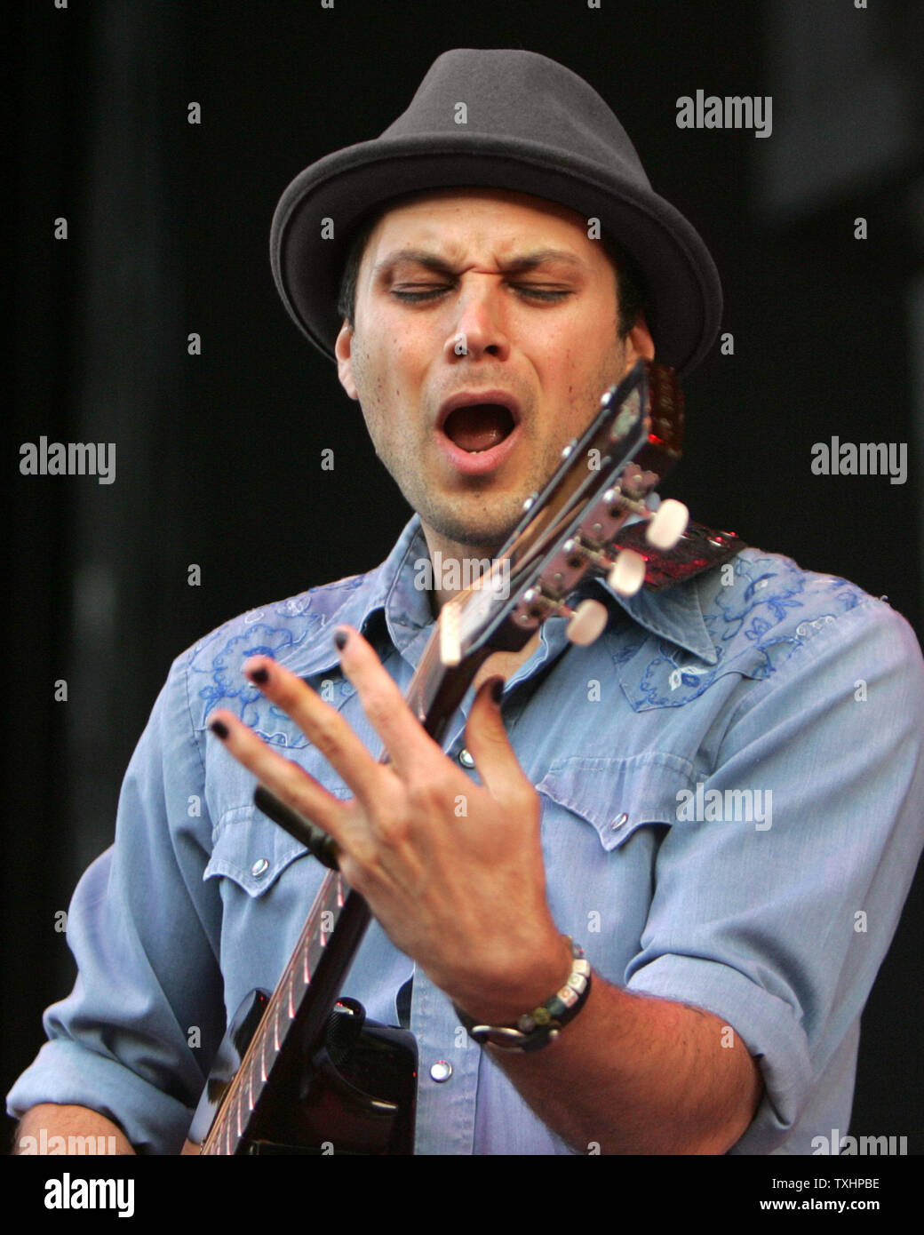 Rocco deluca hi-res stock photography and images - Alamy