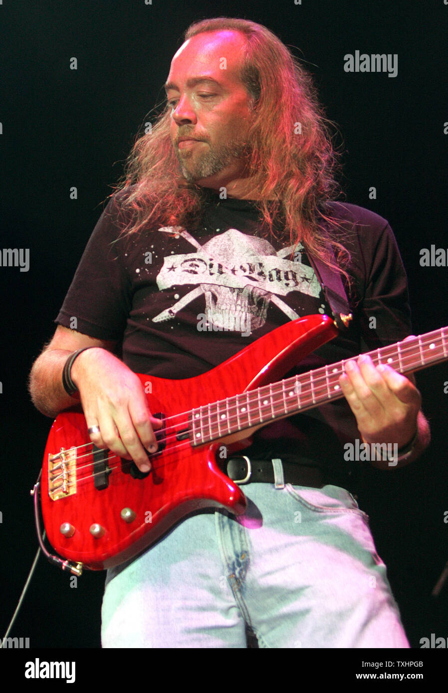 Tim Beeler of Flynnville Train performs in concert as part of Toby ...