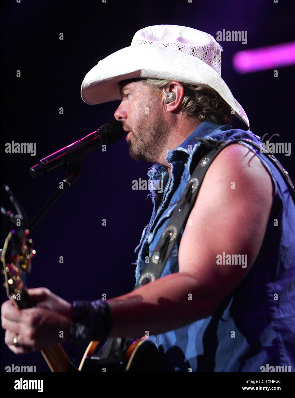 Toby keith tour hi-res stock photography and images - Alamy