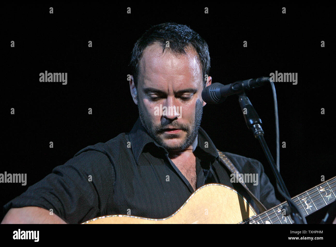 Dave Matthews and his band perform in concert at Coors Amphitheatre in ...