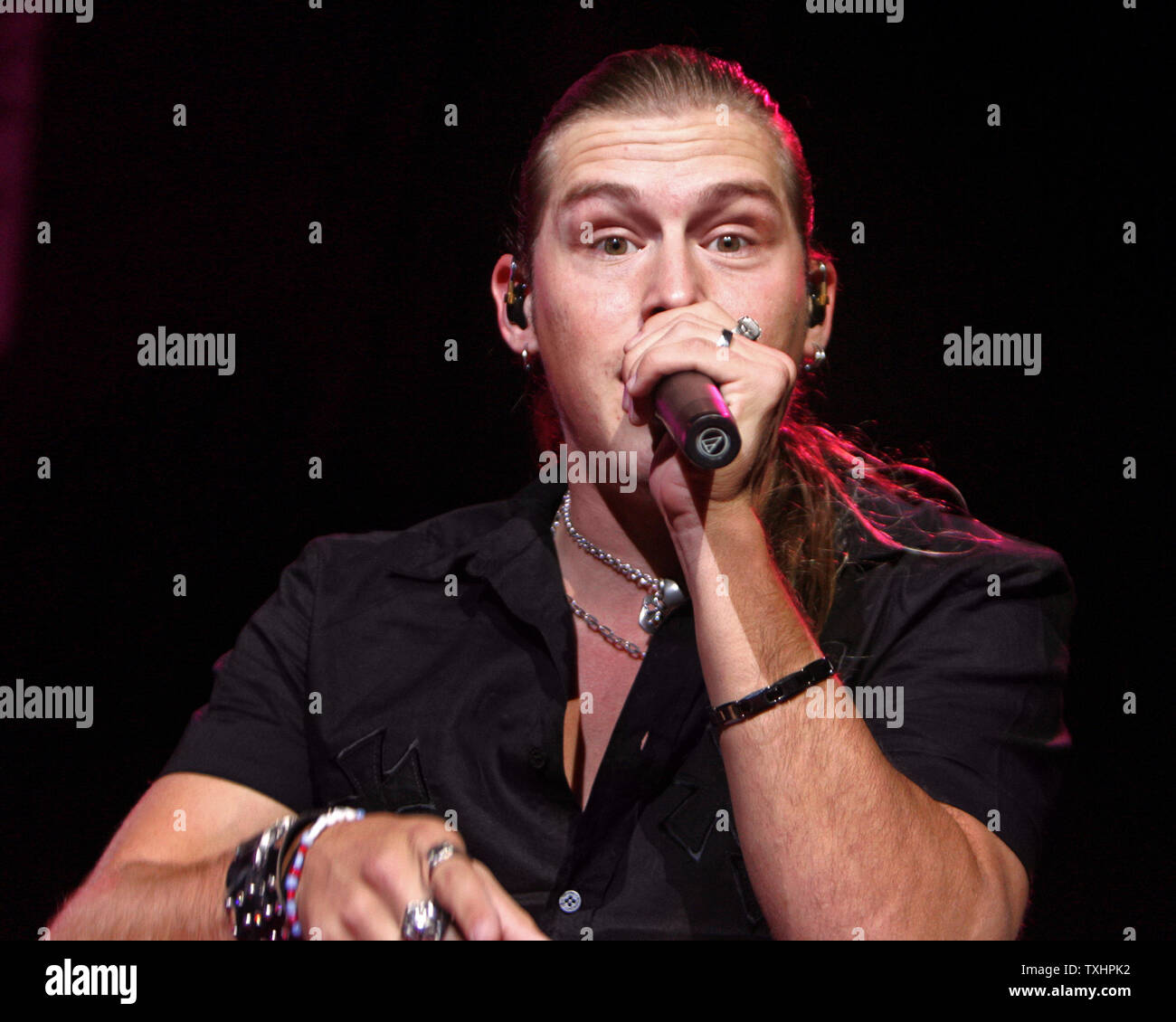 Jason Michael Carroll performs in concert at Coors Amphitheatre in ...