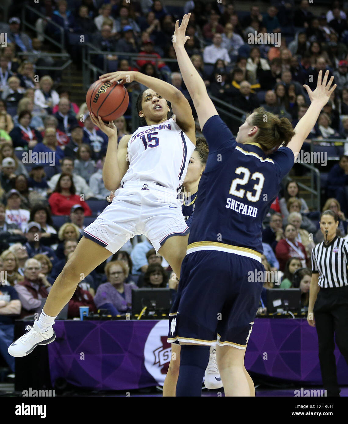 Gabby shepard hi-res stock photography and images - Alamy