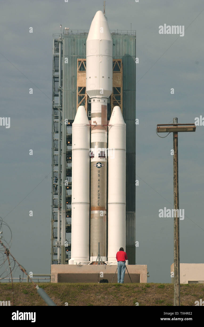 A photographer takes one last picture of a Titan IOB at Launch Complex ...