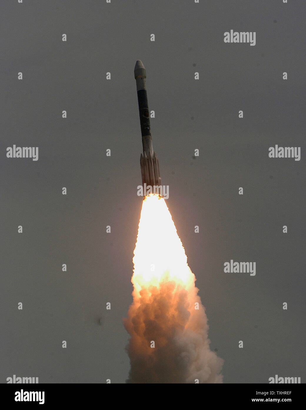 Delta rocket boeing hi-res stock photography and images - Alamy