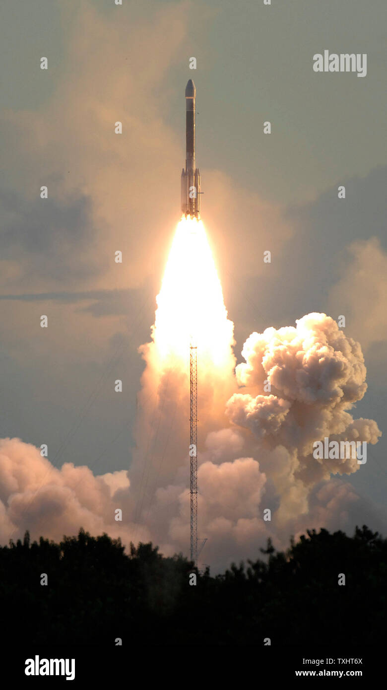 A NASA Delta 2 rocket launches at 7:34 AM from the Cape Canaveral Air ...
