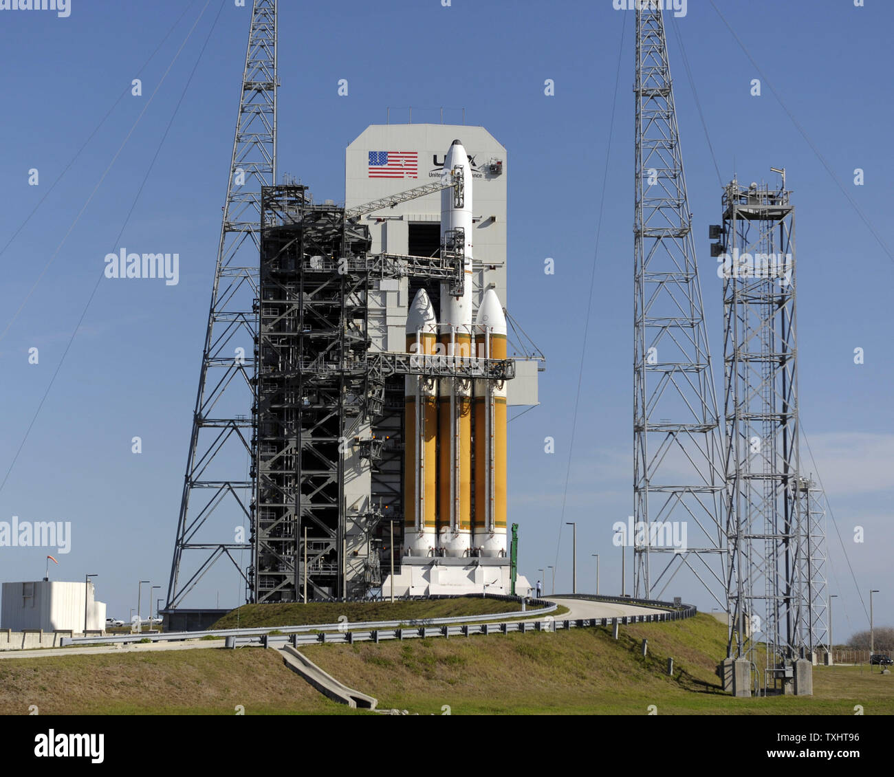 A Boeing Delta IV "Heavy" rocket sits bolted to launch pad 37B at the ...
