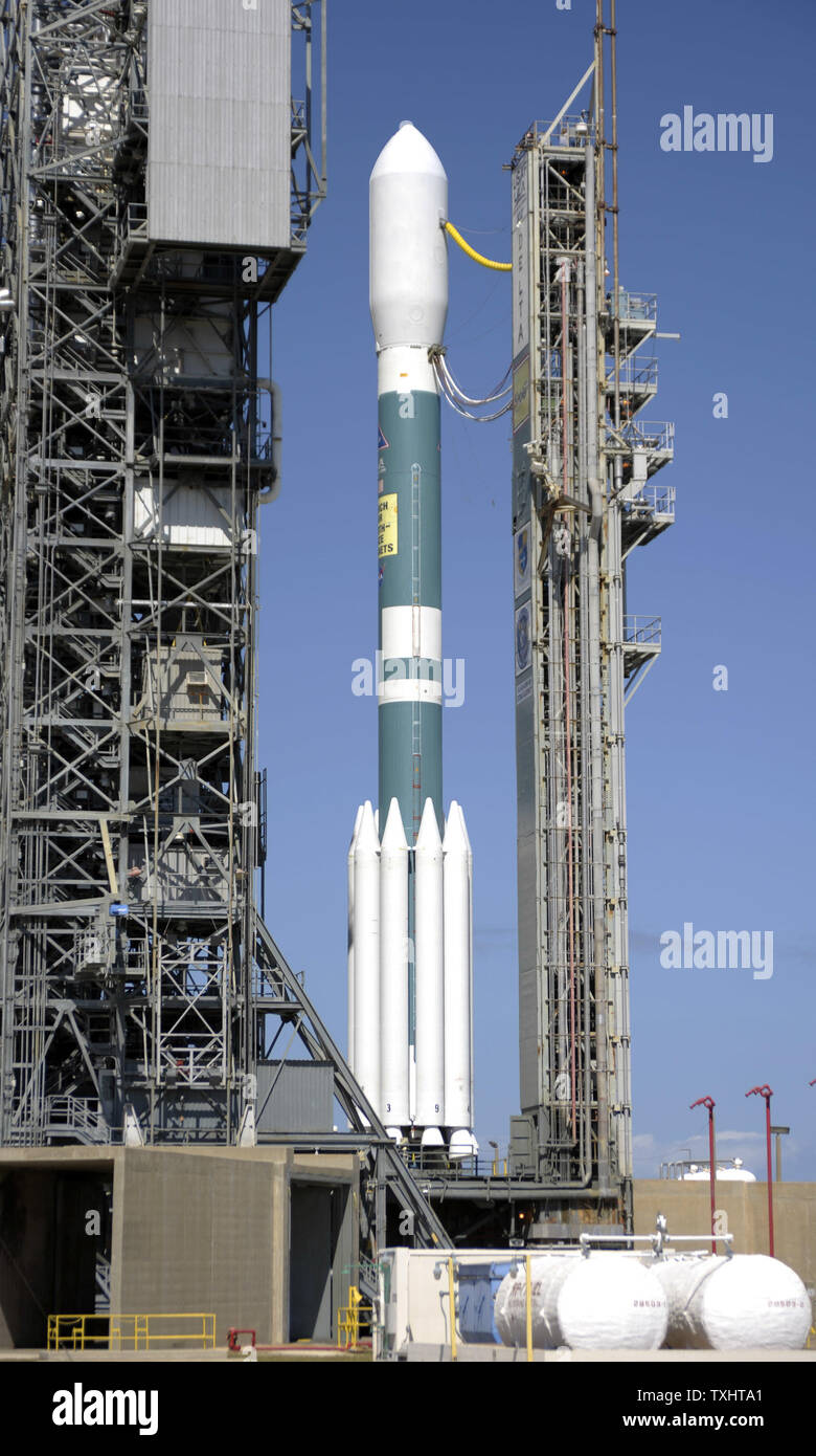Delta ii kepler launch hi-res stock photography and images - Alamy