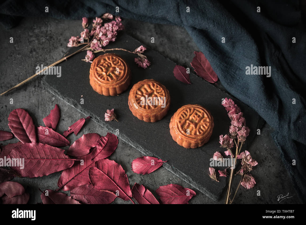 Mid-Autumn Festival moon cakes Stock Photo - Alamy