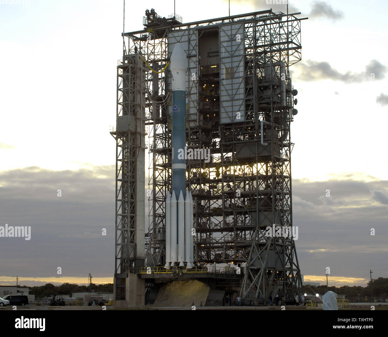 Delta ii launch vehicle hi-res stock photography and images - Alamy