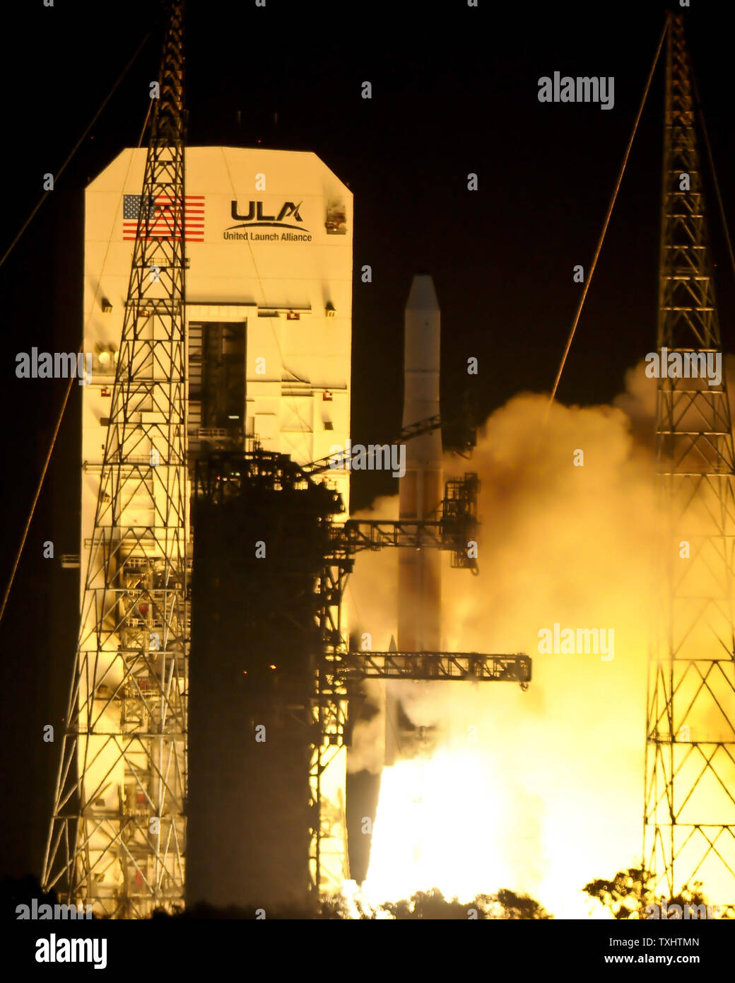 The United Launch Alliance Delta 4 launched from Space Launch Complex ...