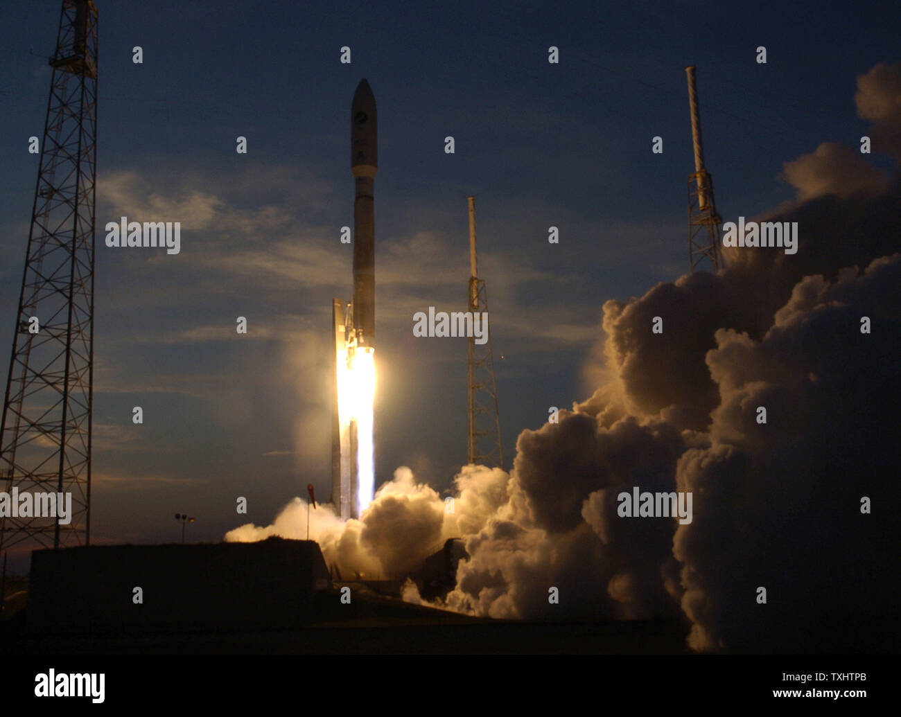 United Launch Alliance's Atlas V rocket launches the USAF's newest ...