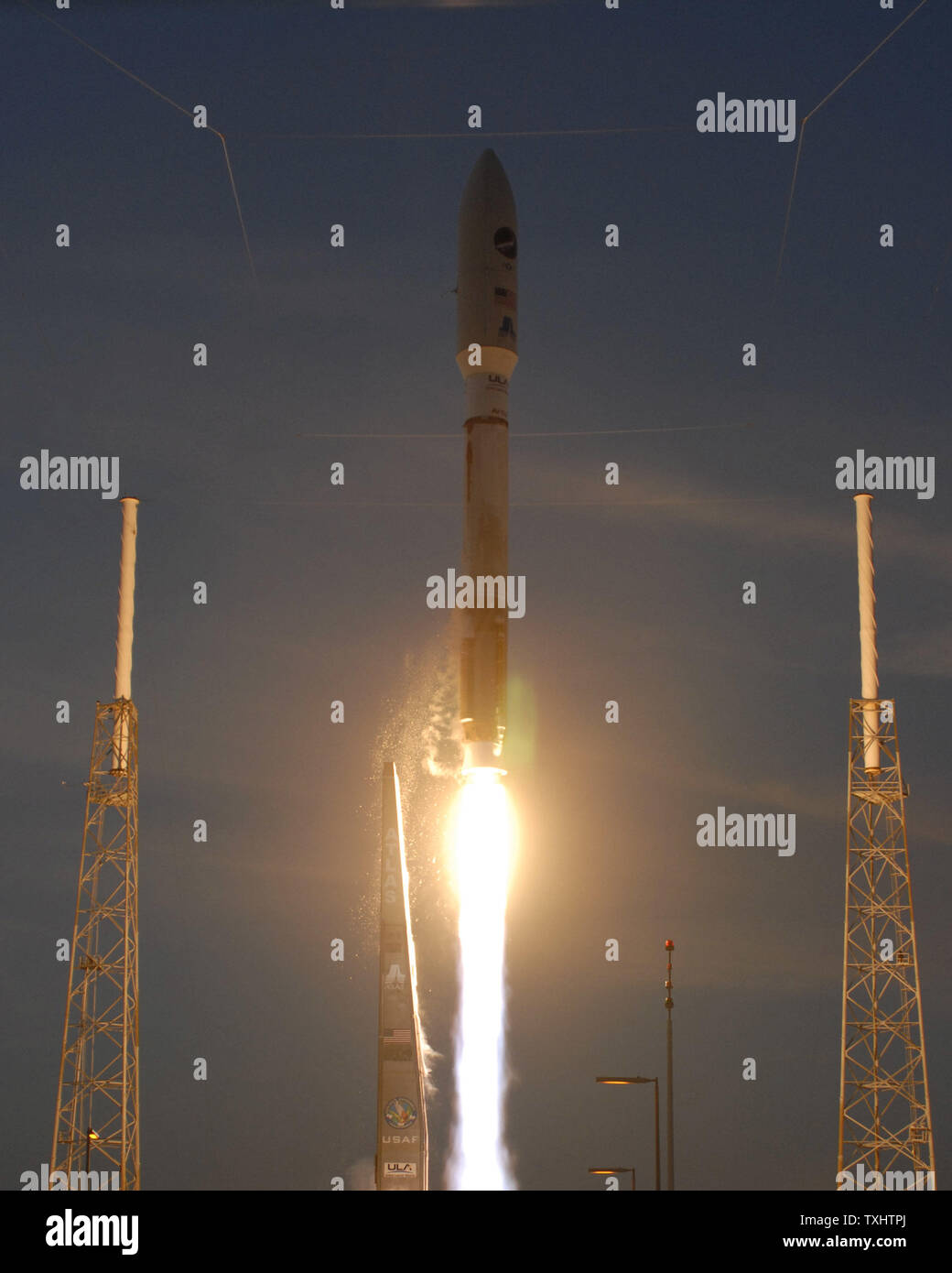 United Launch Alliance's Atlas V rocket launches the USAF's newest ...
