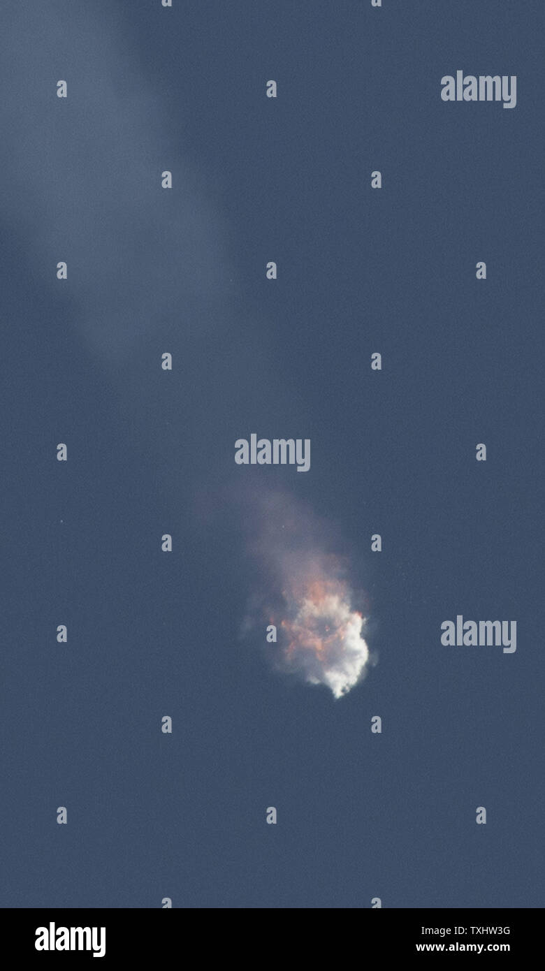 The SpacEx Falcon 9 rocket explodes shortly after liftoff at 10:21 AM ...
