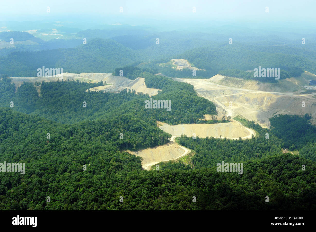 Strip mining coal appalachia hi-res stock photography and images - Alamy