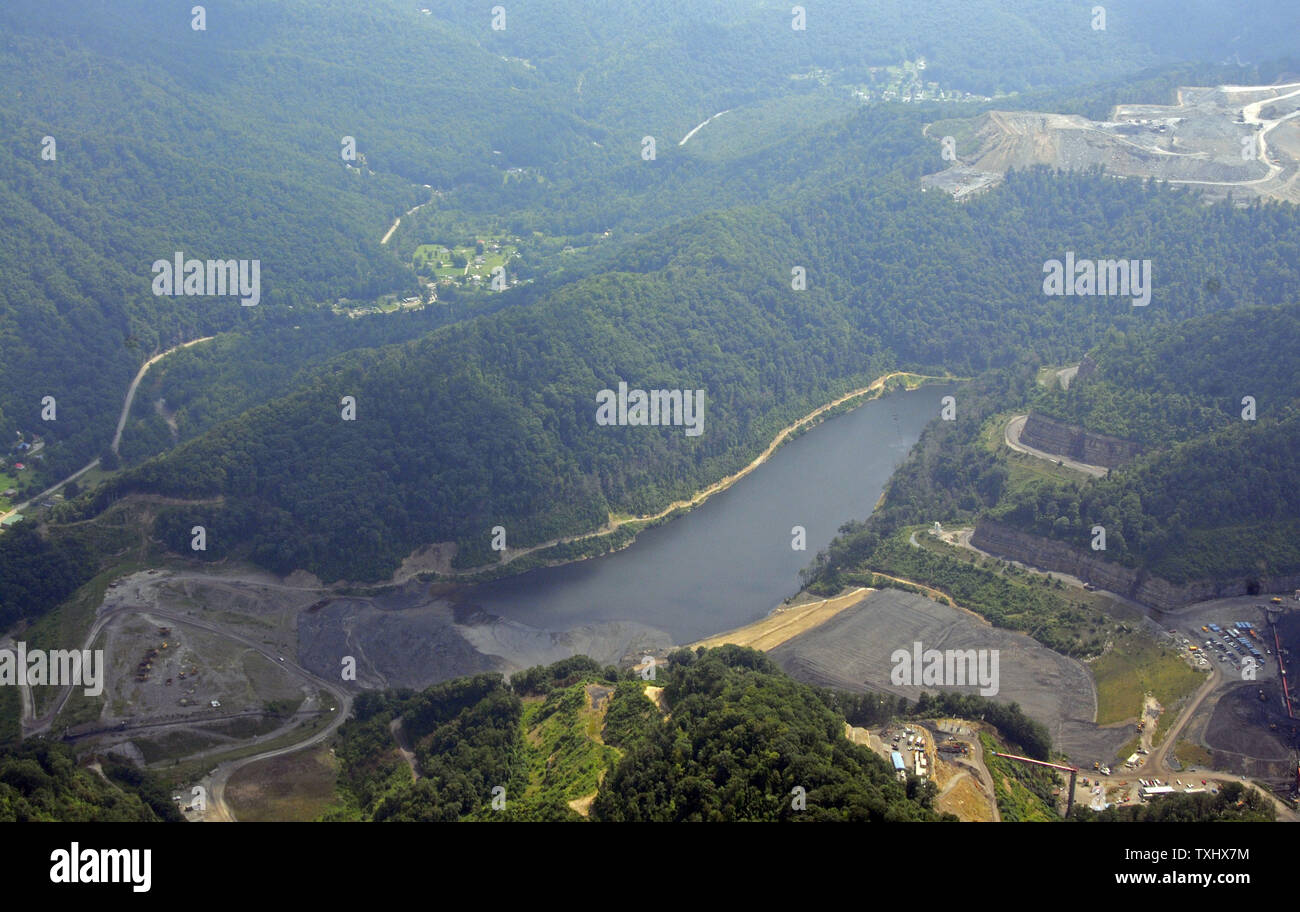 Coal sludge hi-res stock photography and images - Alamy