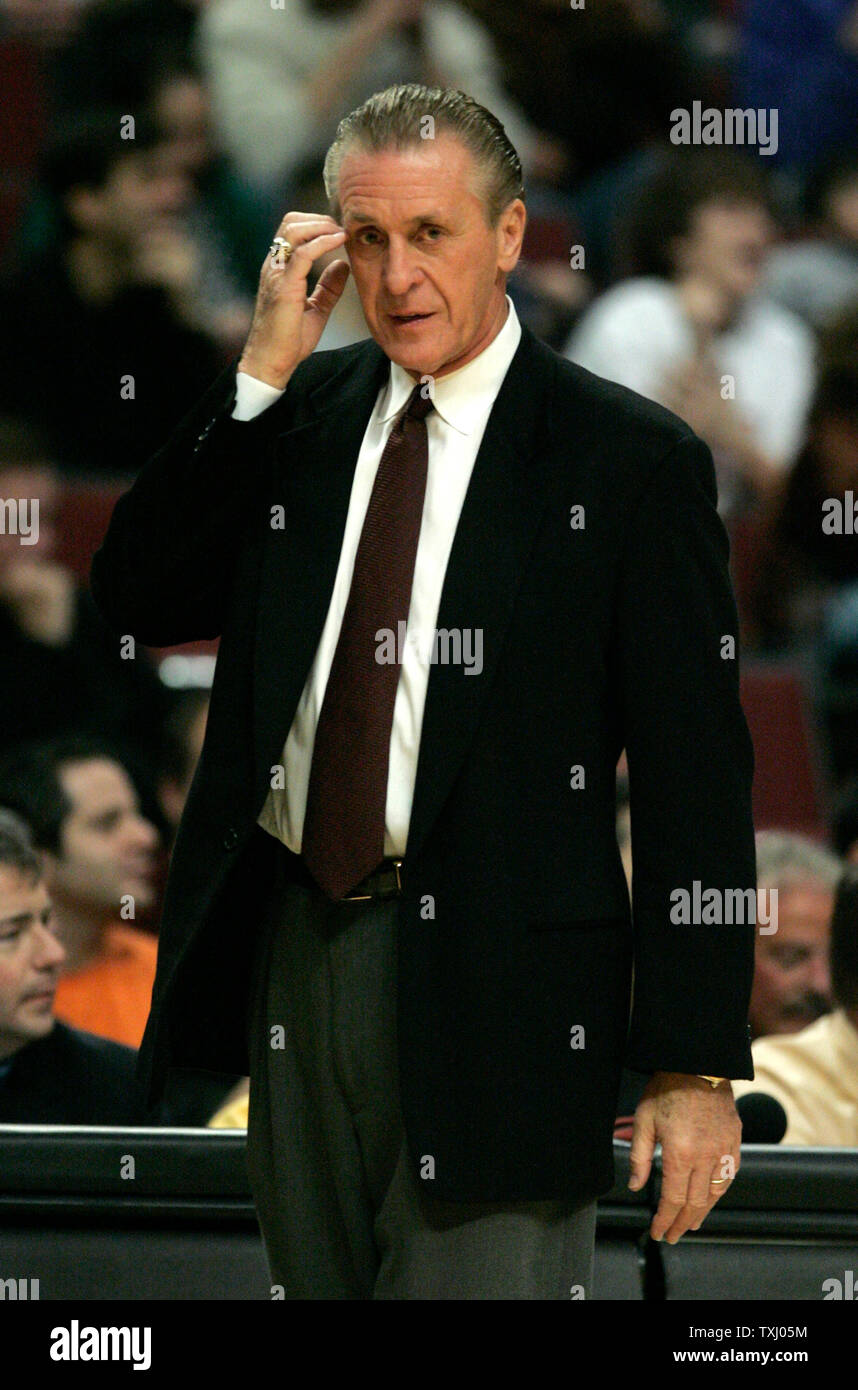 Pat riley during miami heat hi-res stock photography and images - Alamy
