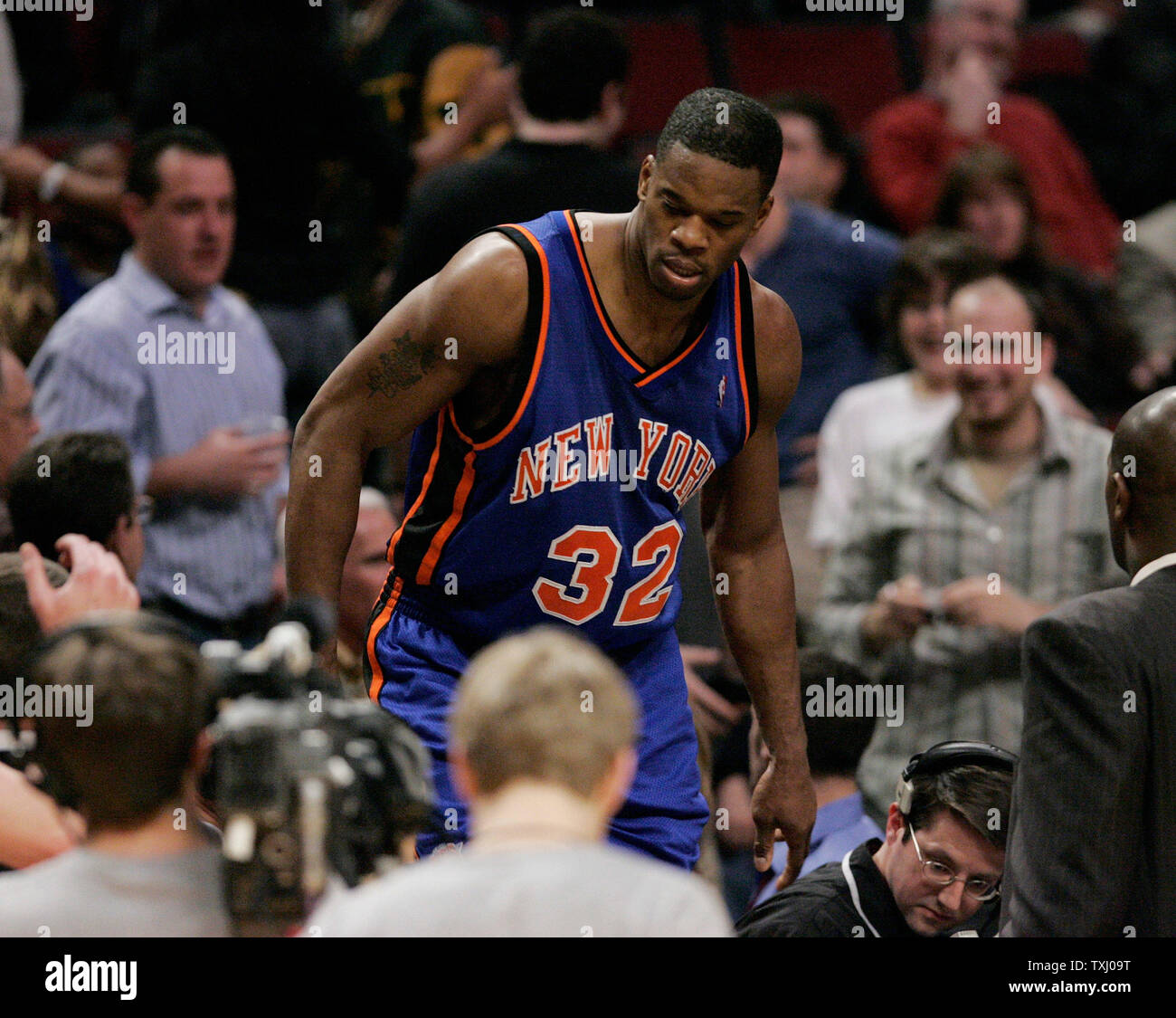 Antonio davis hi-res stock photography and images - Alamy