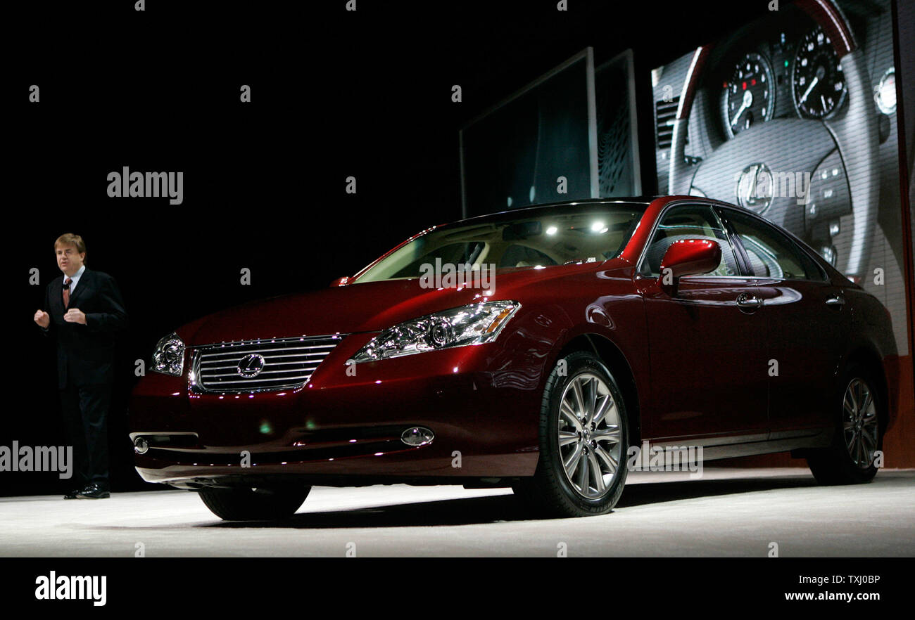 Lexus Group Vice President and General Manager Bob Carter unveils the ...