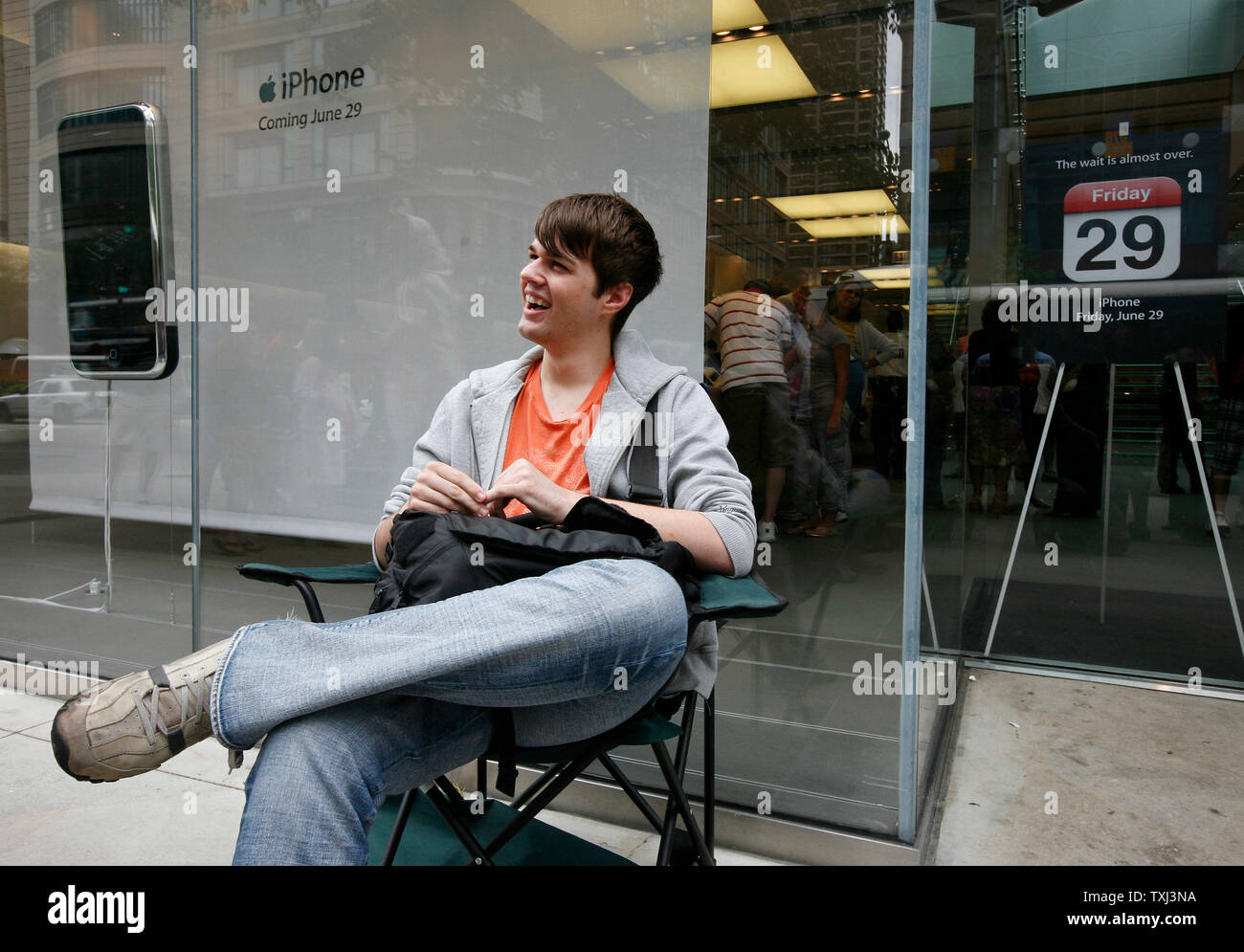 2007 first iphone hi-res stock photography and images - Alamy